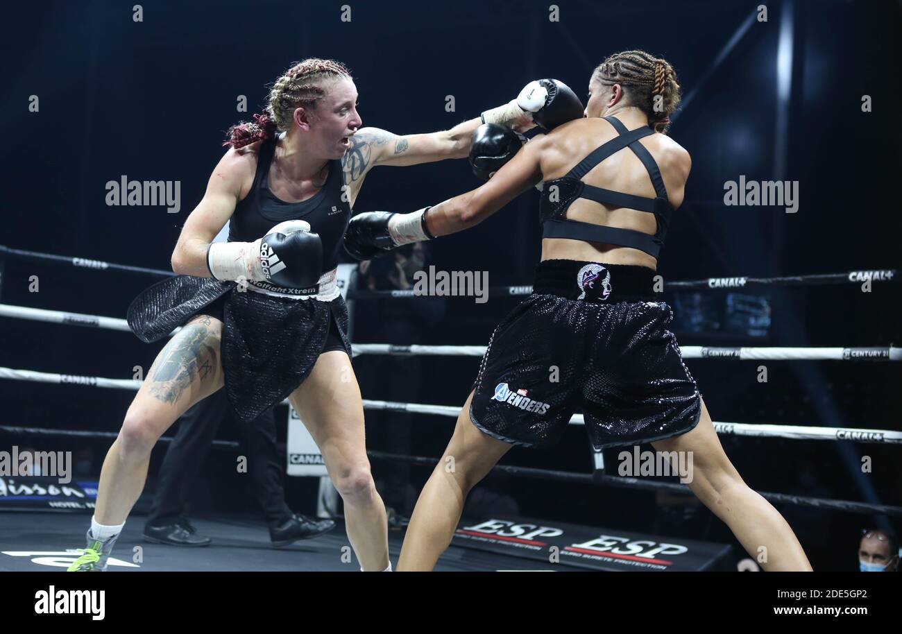 Estelle Mossely Yoka and Emma Gongora of French during the Boxing event ...