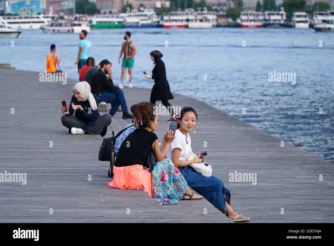 Turkey smart phones hi-res stock photography and images - Alamy