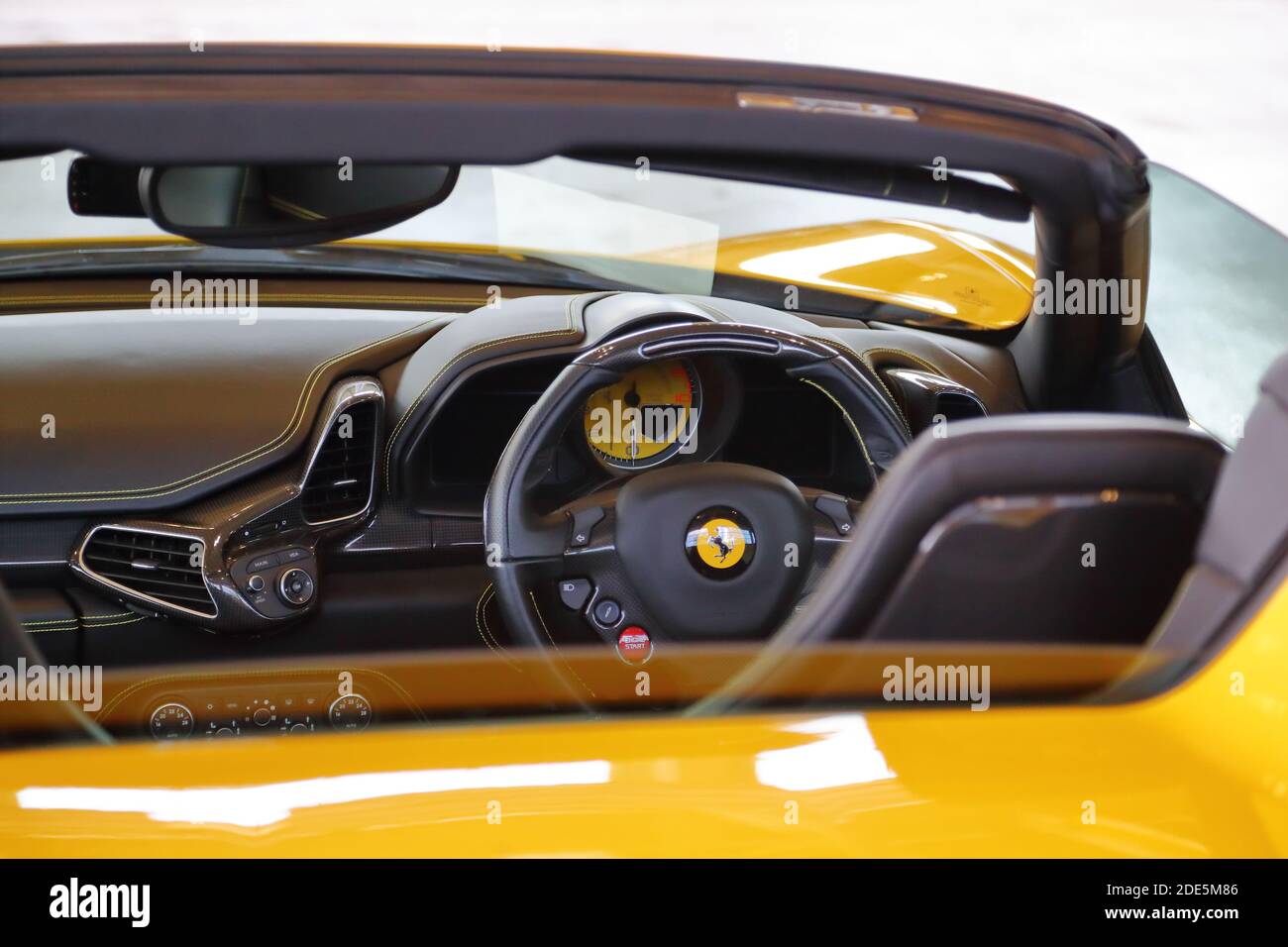 Ferrari dashboard hi-res stock photography and images - Alamy