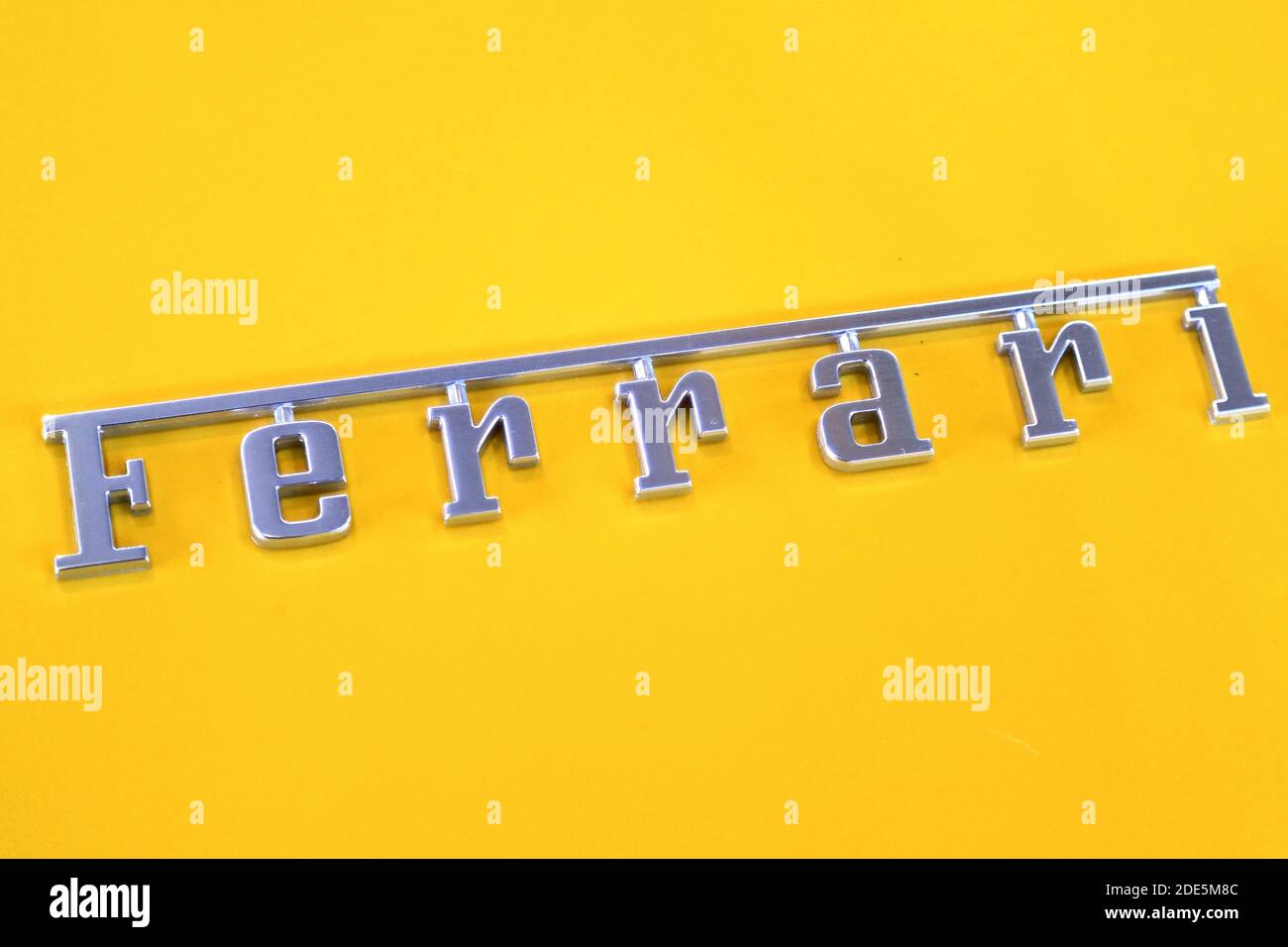 Logo sports car manufacturer hi-res stock photography and images - Alamy