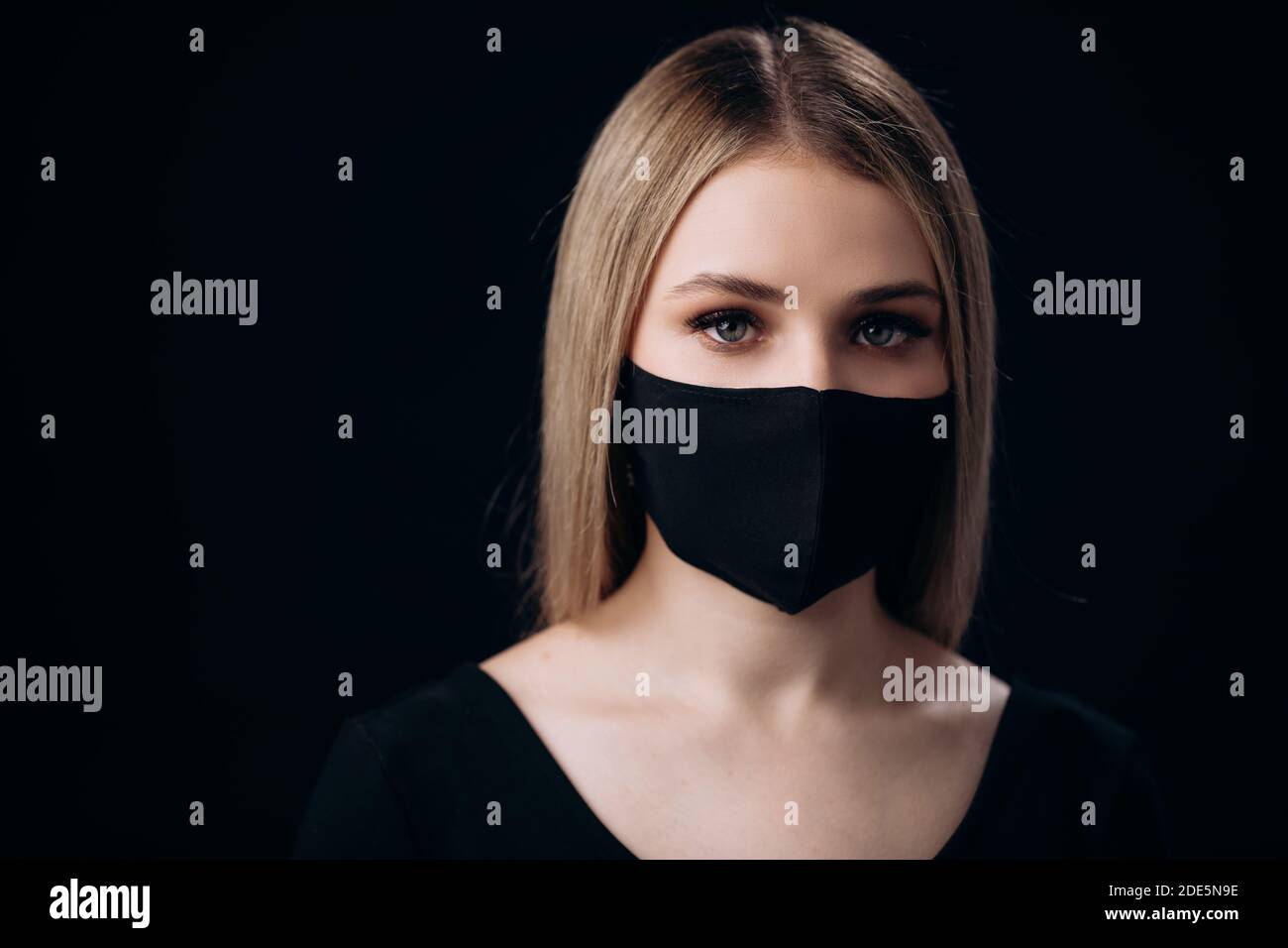 Virus posing hi-res stock photography and images - Alamy