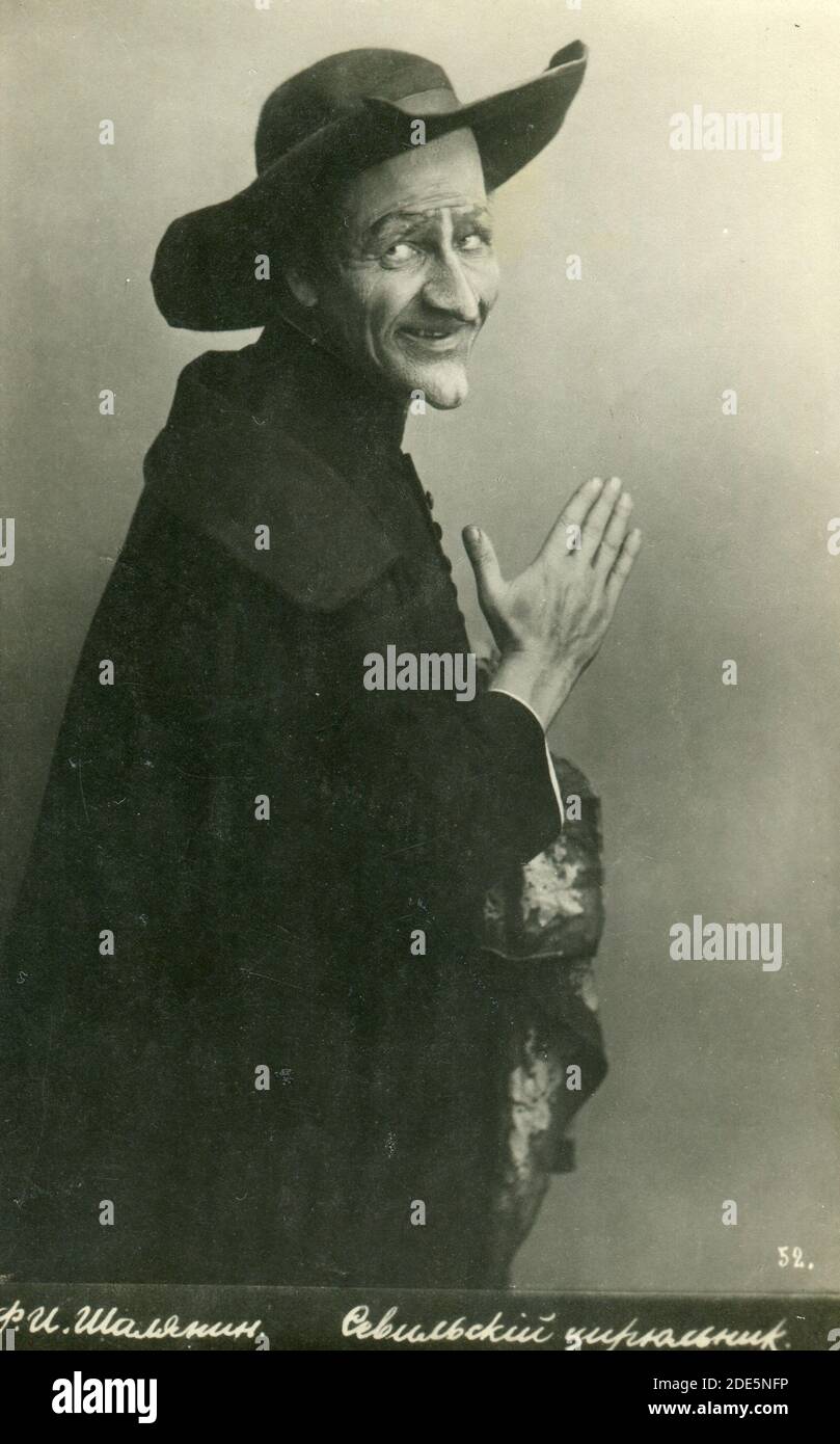 Male Opera Singer High Resolution Stock Photography and Images - Alamy