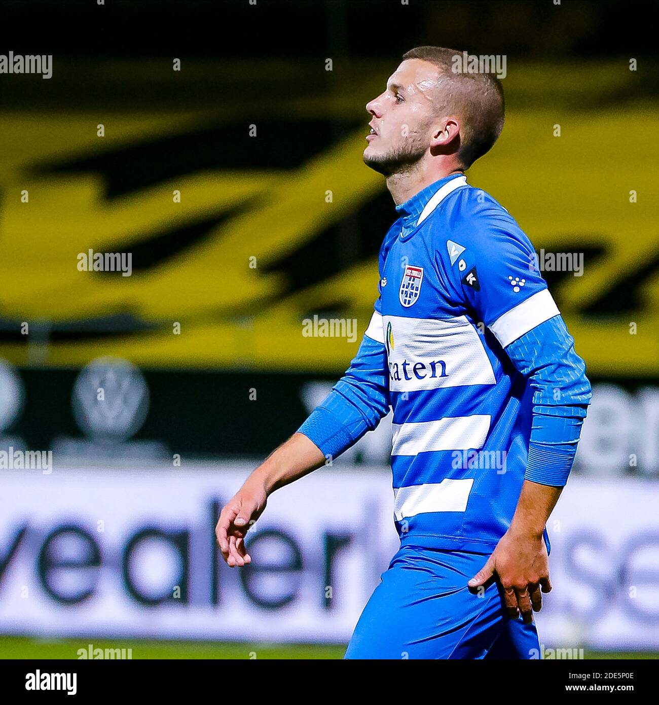 Venlo, Netherlands. 28th Nov, 2020. VENLO, 28-11-2020, Stadium of VVV ...
