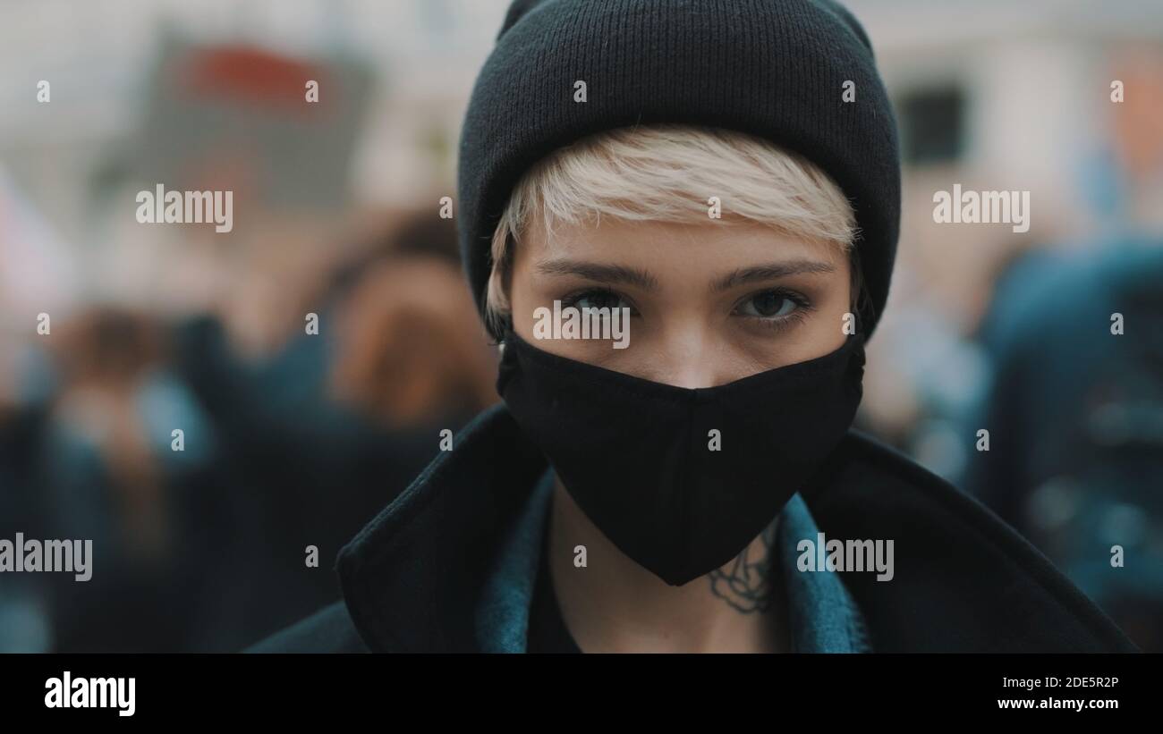 Portrait young angry rebellion women hi-res stock photography and ...