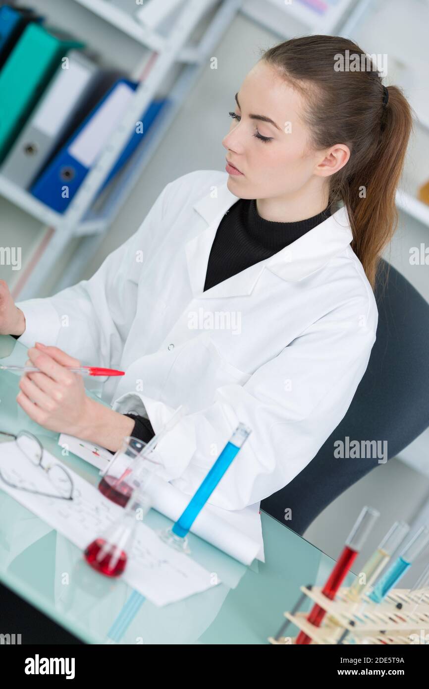 woman in lab Stock Photo - Alamy