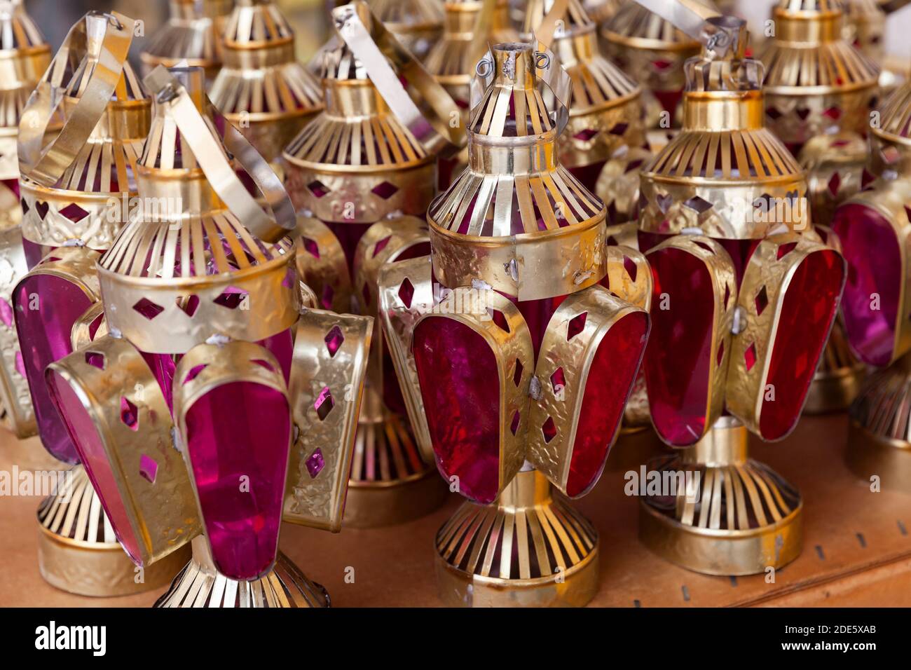 Arabic lamps hi-res stock photography and images - Alamy