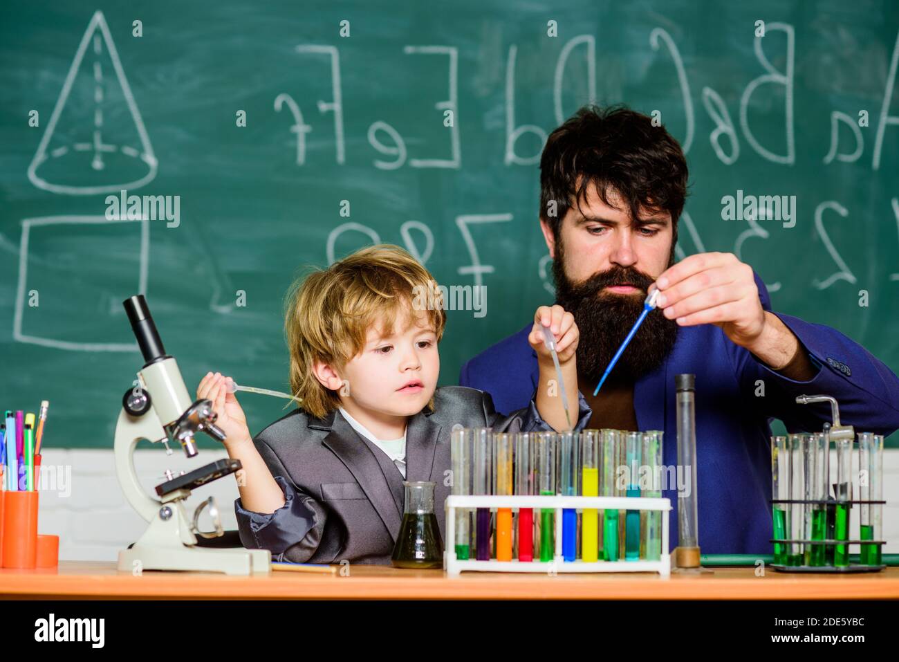 Genius minds. Genius toddler private lesson. Genius kid. Teacher child ...