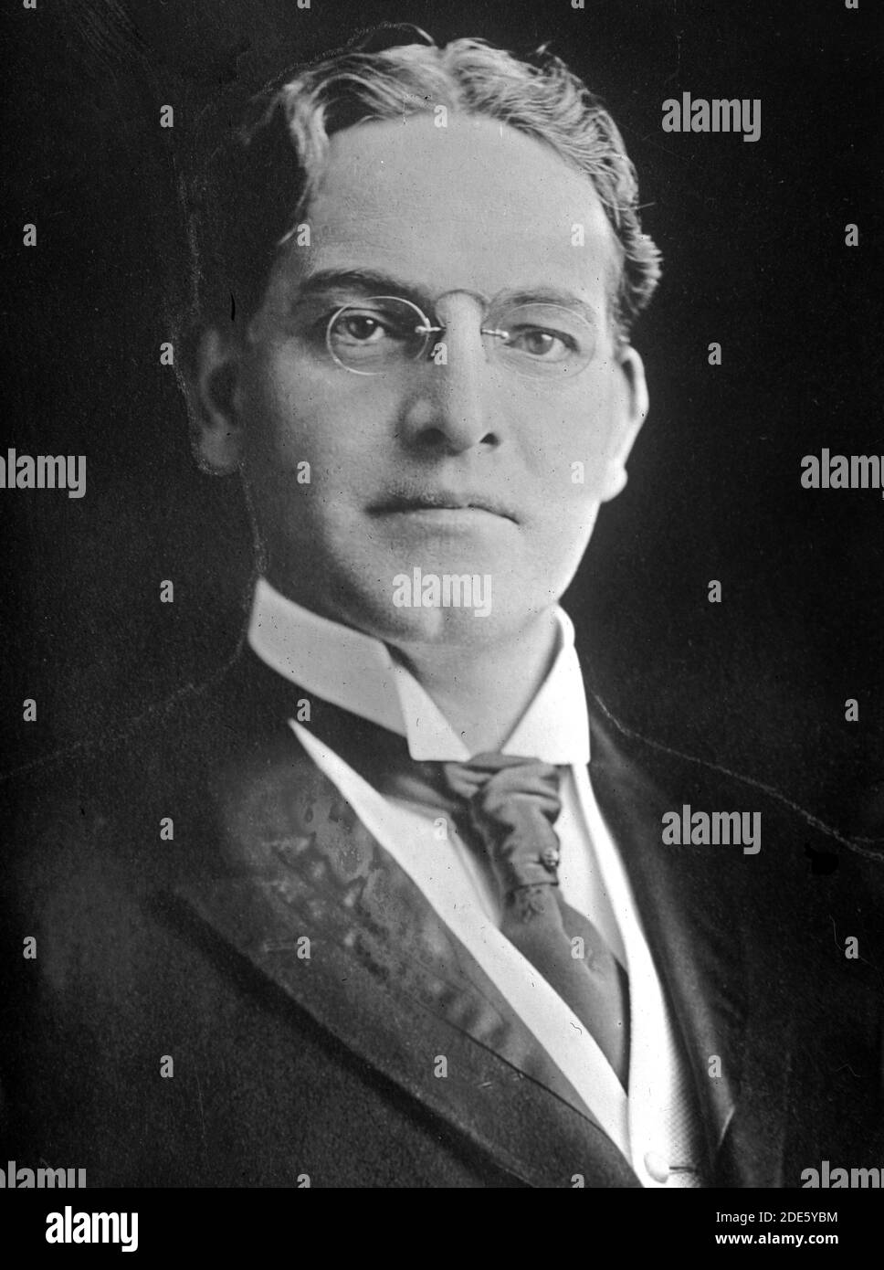 William arnold shanklin hi-res stock photography and images - Alamy