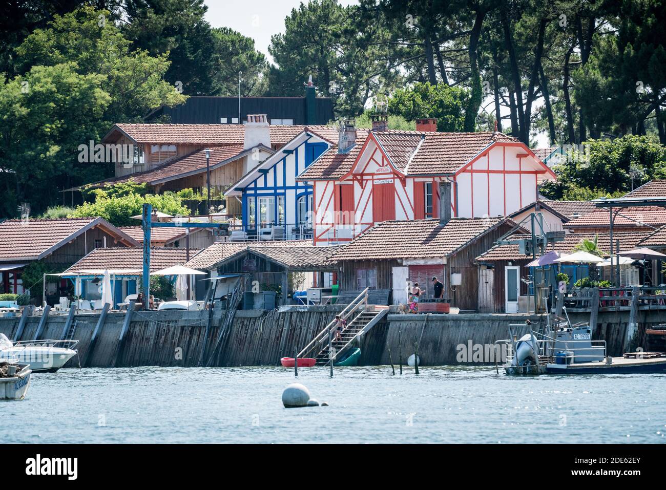Bassin arcachon village hi-res stock photography and images - Alamy