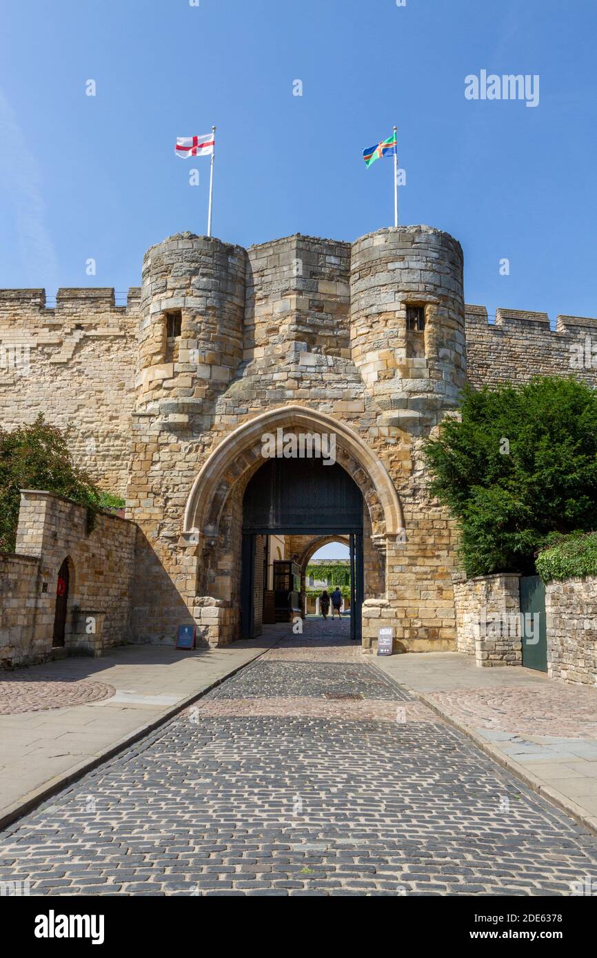 Entrance gates to Lincoln Castle, Lincolnshire, UK Stock Photo - Alamy