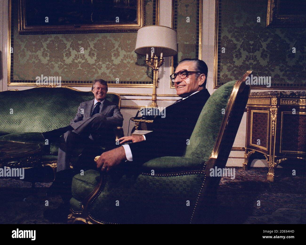 Jimmy Carter and the Shah of Iran ca. 31 December 1977 Stock Photo - Alamy