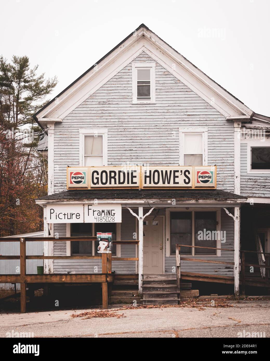 Gordie Howes sign in Hanover, Maine Stock Photo - Alamy