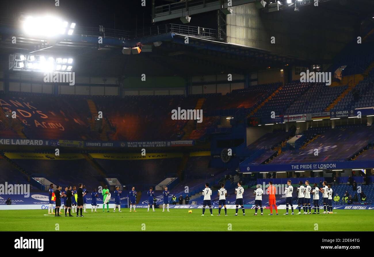 The players stand for a minute's applause in remembrance of Diego ...