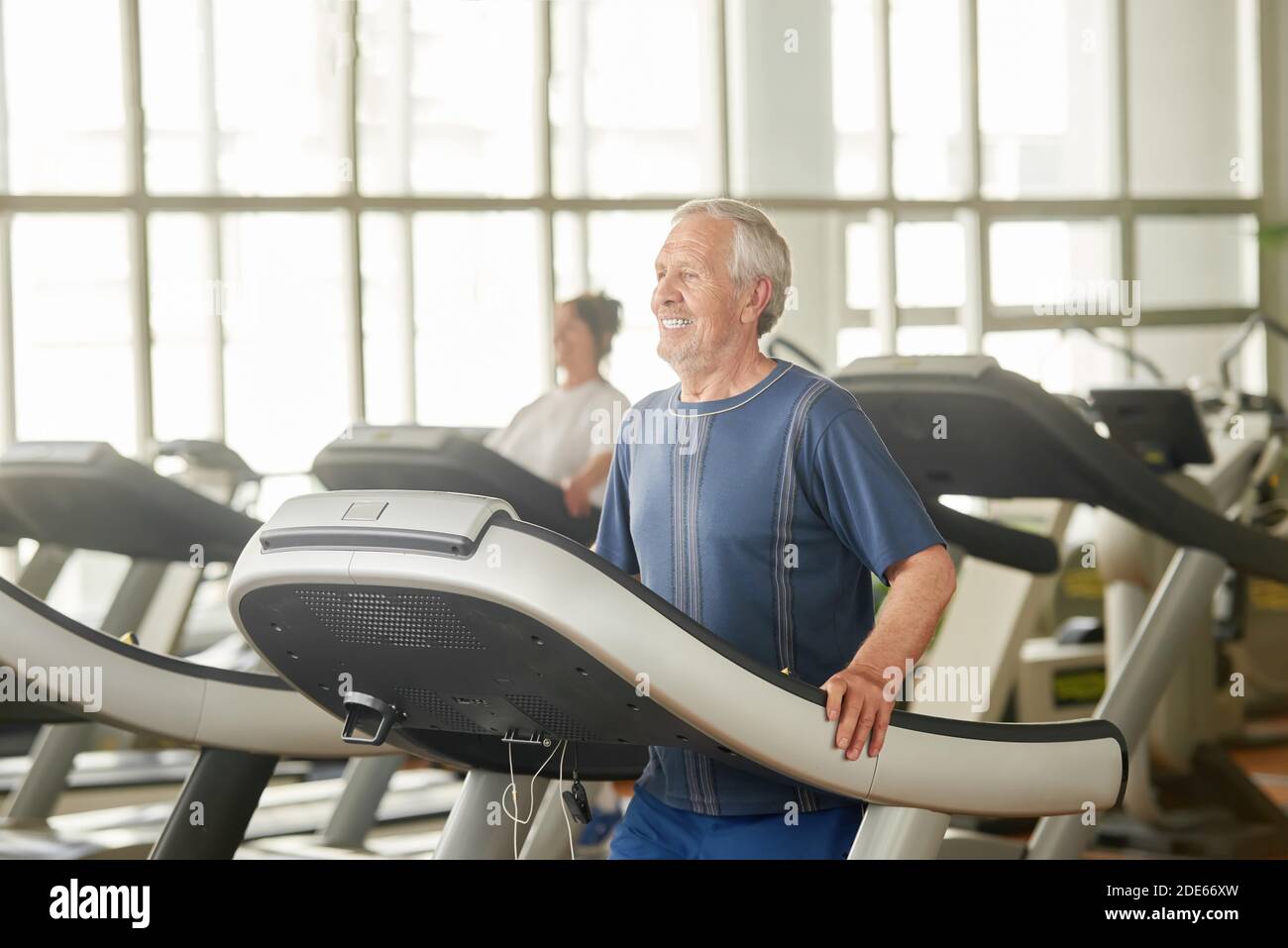 Elderly man treadmill hi-res stock photography and images - Alamy