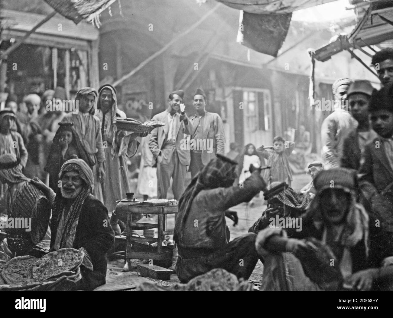 1930s mosul street scene hi-res stock photography and images - Alamy