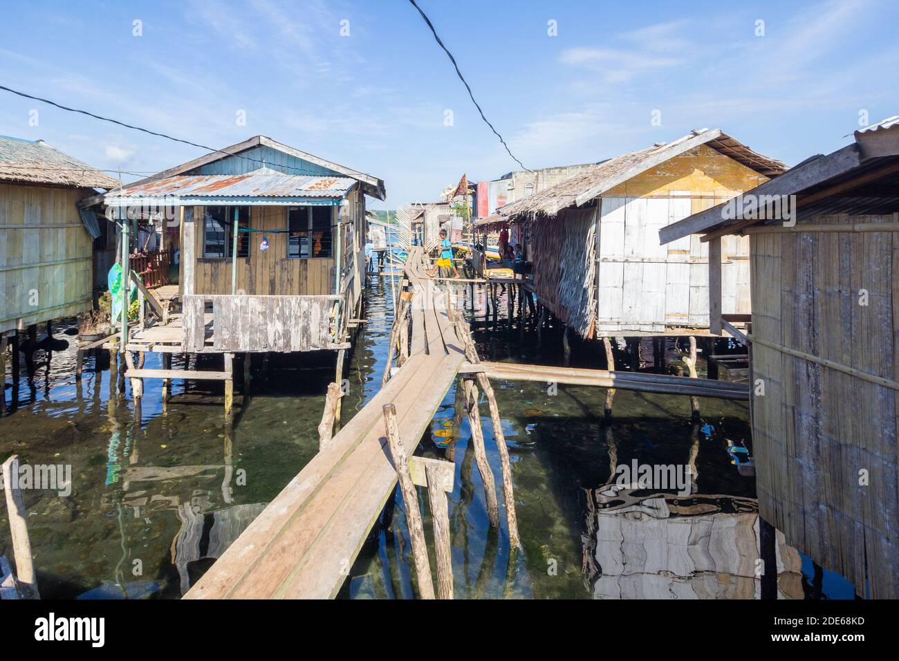 A village of houses on stilts in Sulu, Philippines Stock Photo - Alamy