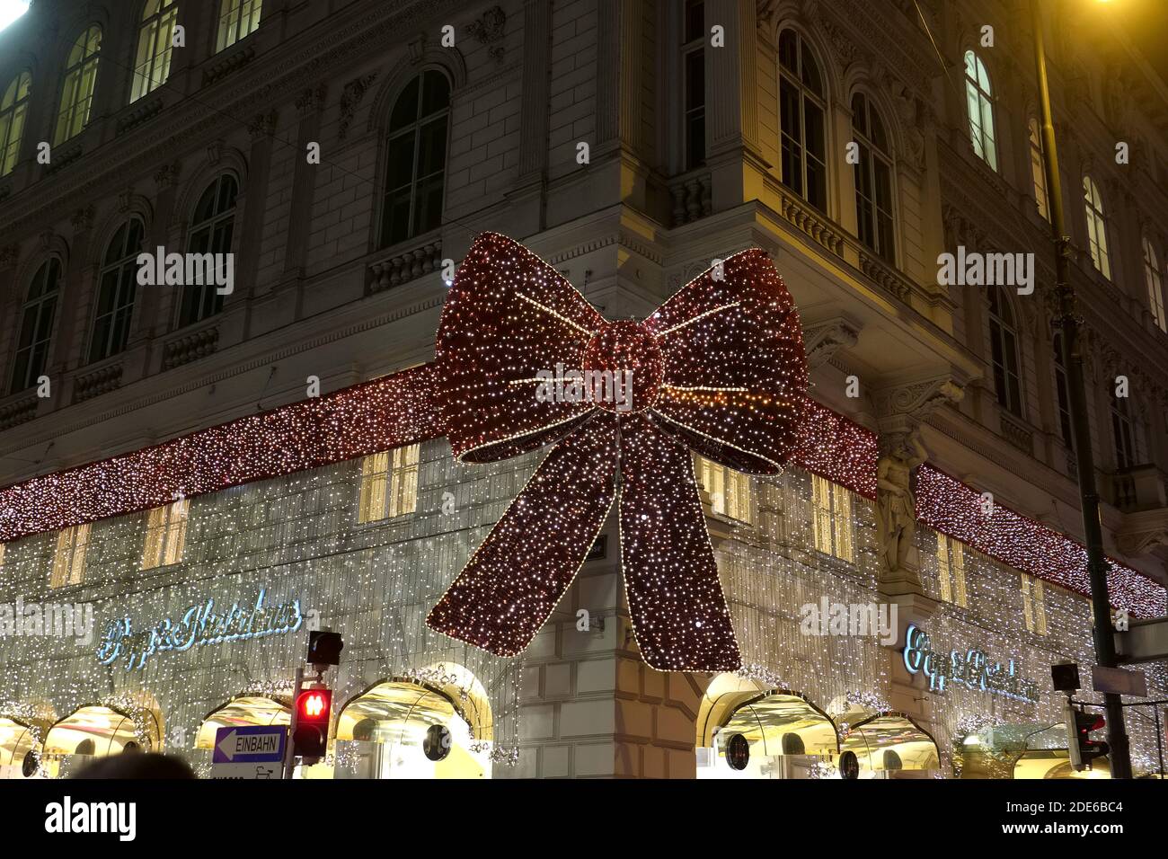 Giant bow ribbon hi-res stock photography and images - Alamy