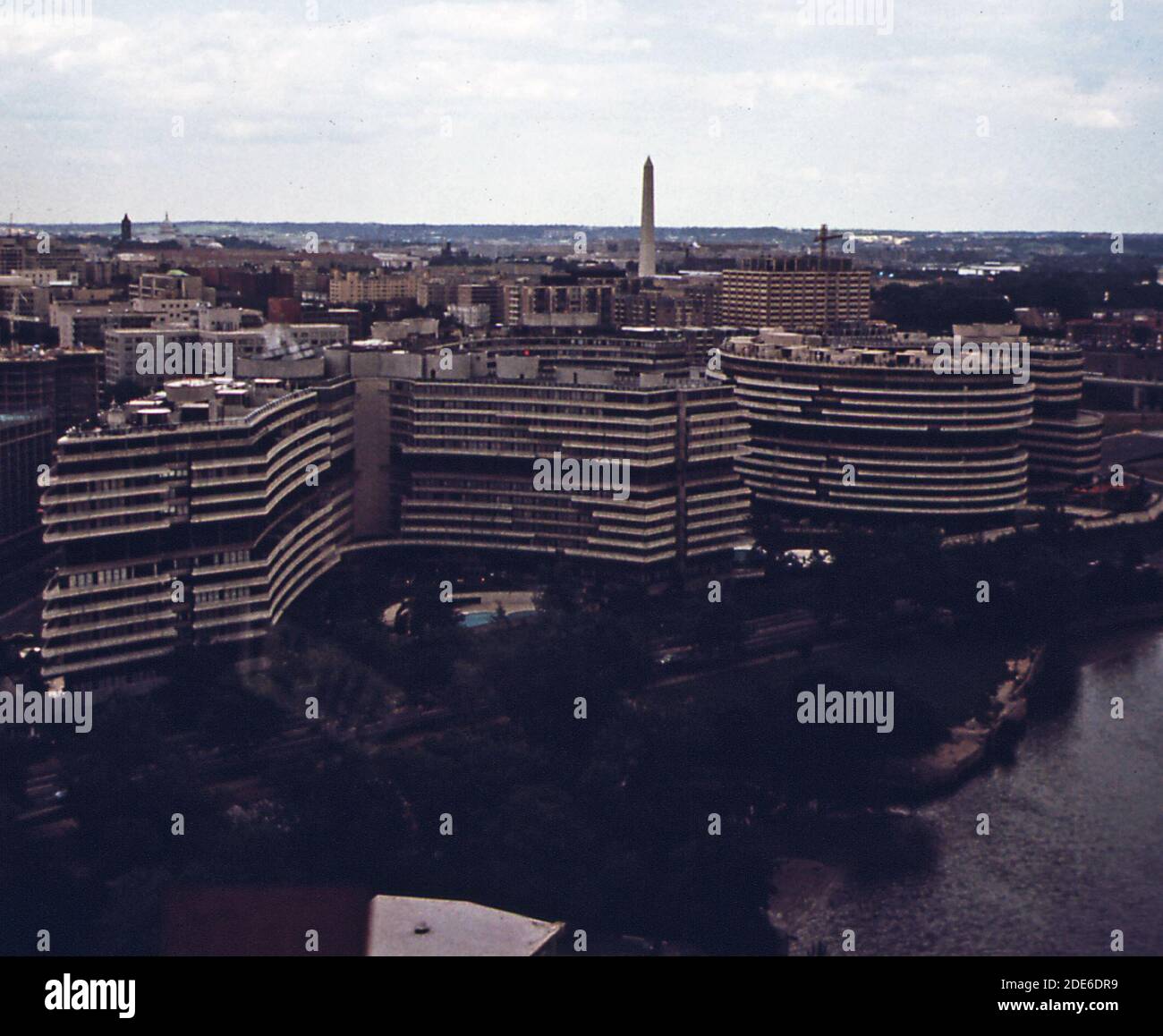 Watergate complex. Washington Monument ca. 1973 Stock Photo - Alamy