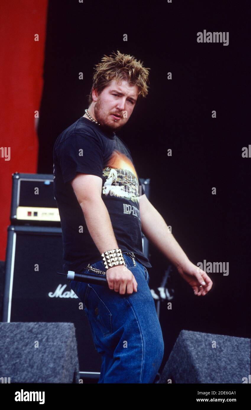 Reading festival 2002 hi-res stock photography and images - Alamy