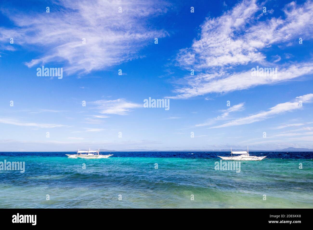 Philippine native boats hi-res stock photography and images - Alamy