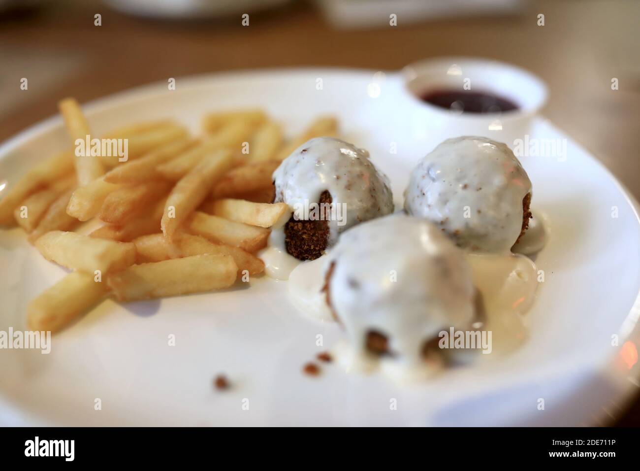 Breaded fish balls hi-res stock photography and images - Alamy