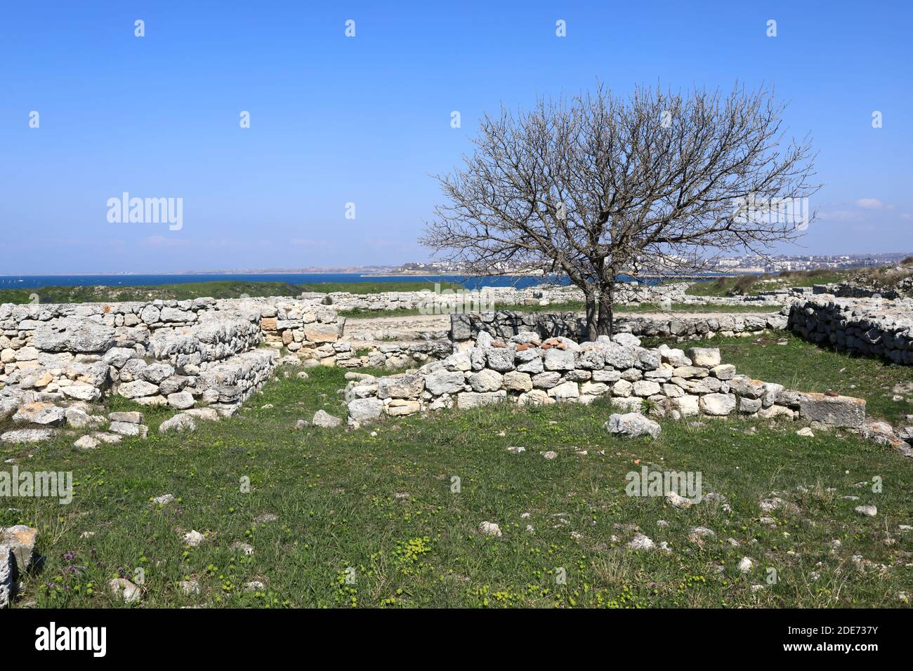 Spring view resort city hi-res stock photography and images - Alamy