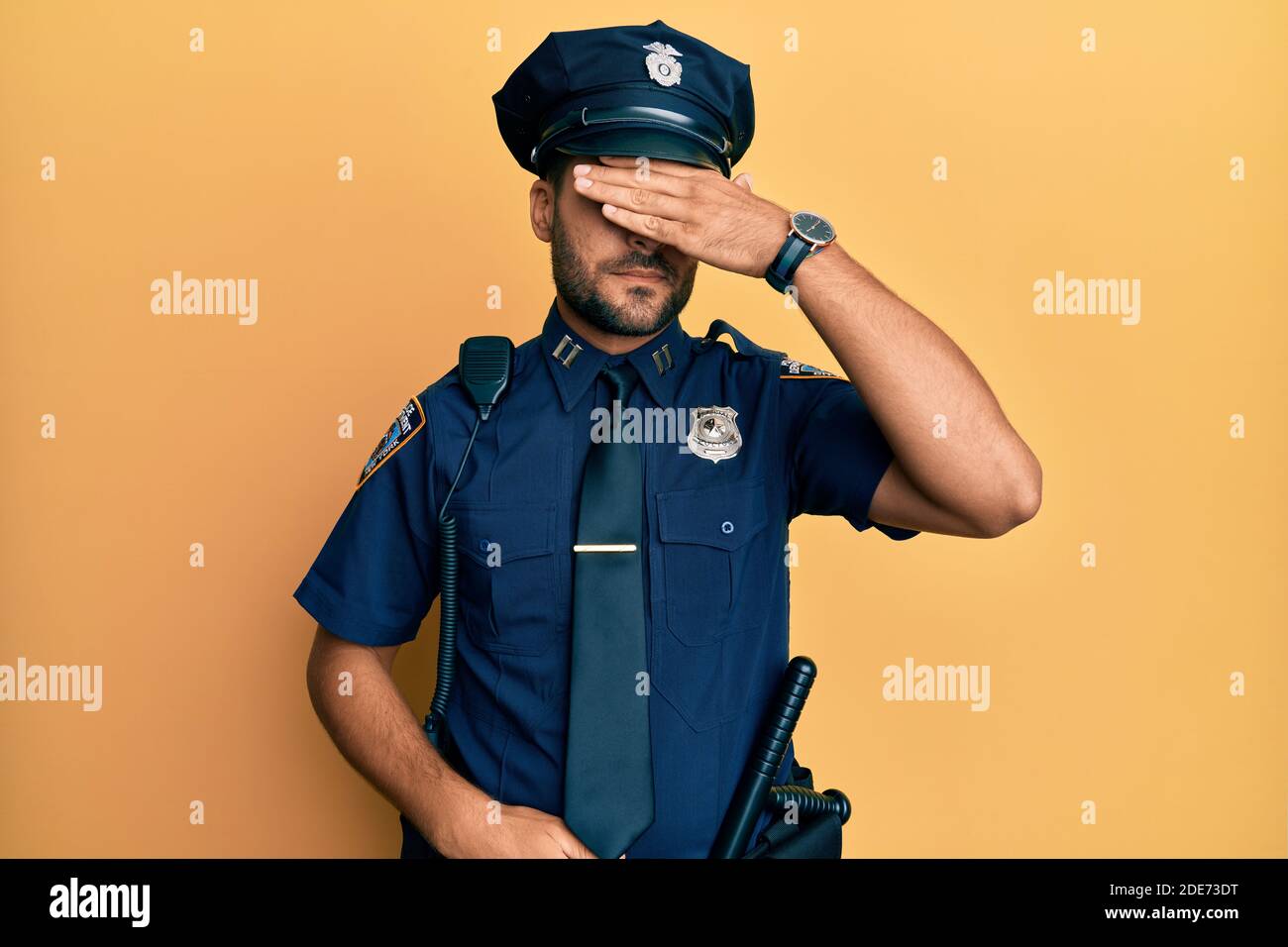 Blind person with police officer hi-res stock photography and images ...