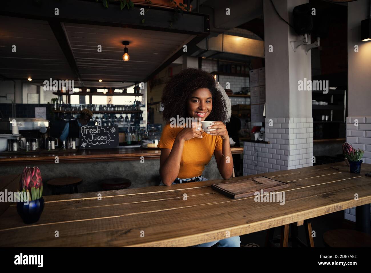 African business coffee shop hi-res stock photography and images - Alamy