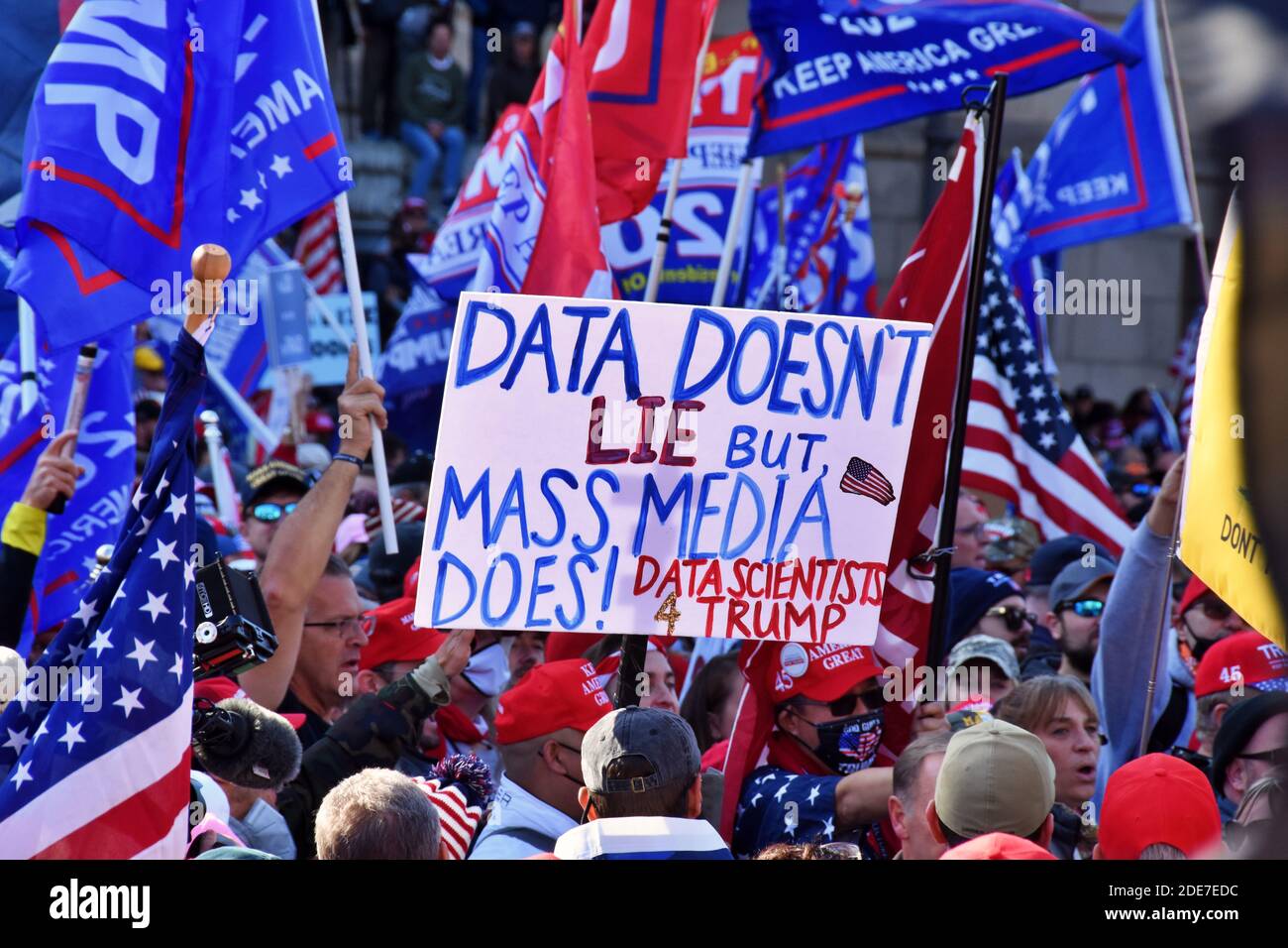 Gathering data 2020 hi-res stock photography and images - Alamy