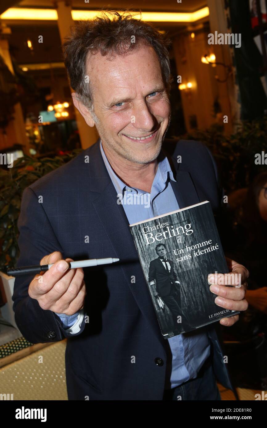 Charles Berling lors de l'evenement "Lundi des Ecrivains" avec Charles ...