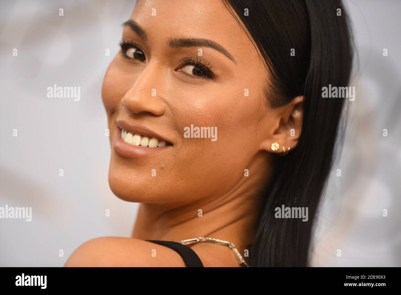 Stephanie Shepherd attends the 25th Annual Screen Actors Guild Awards ...