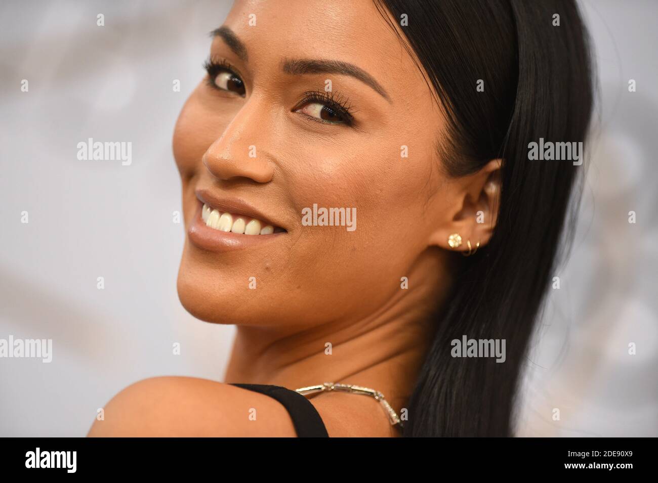 Stephanie Shepherd attends the 25th Annual Screen Actors Guild Awards ...
