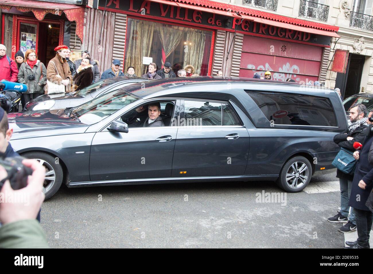 The coffin arriving to the funeral ceremony for Oscar-winning French ...