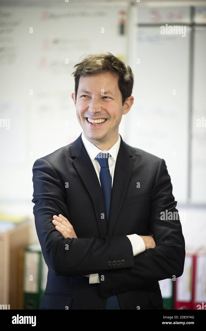 Francois-Xavier Bellamy during a visit to a paint manufacturer on ...