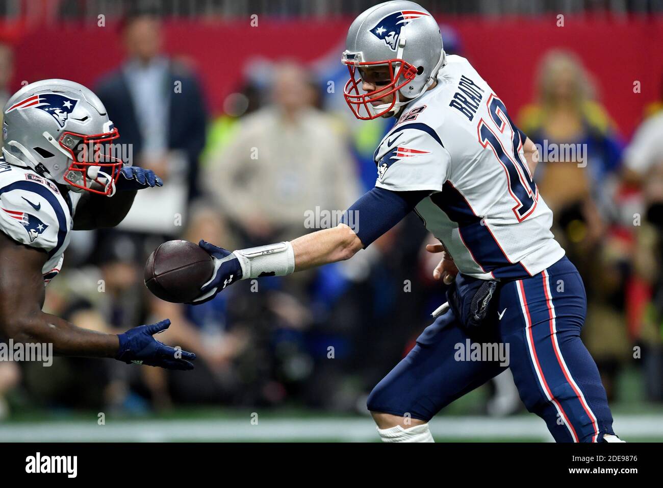 New England Patriots Quarterback Tom Brady won his 6th Super Bowl at ...
