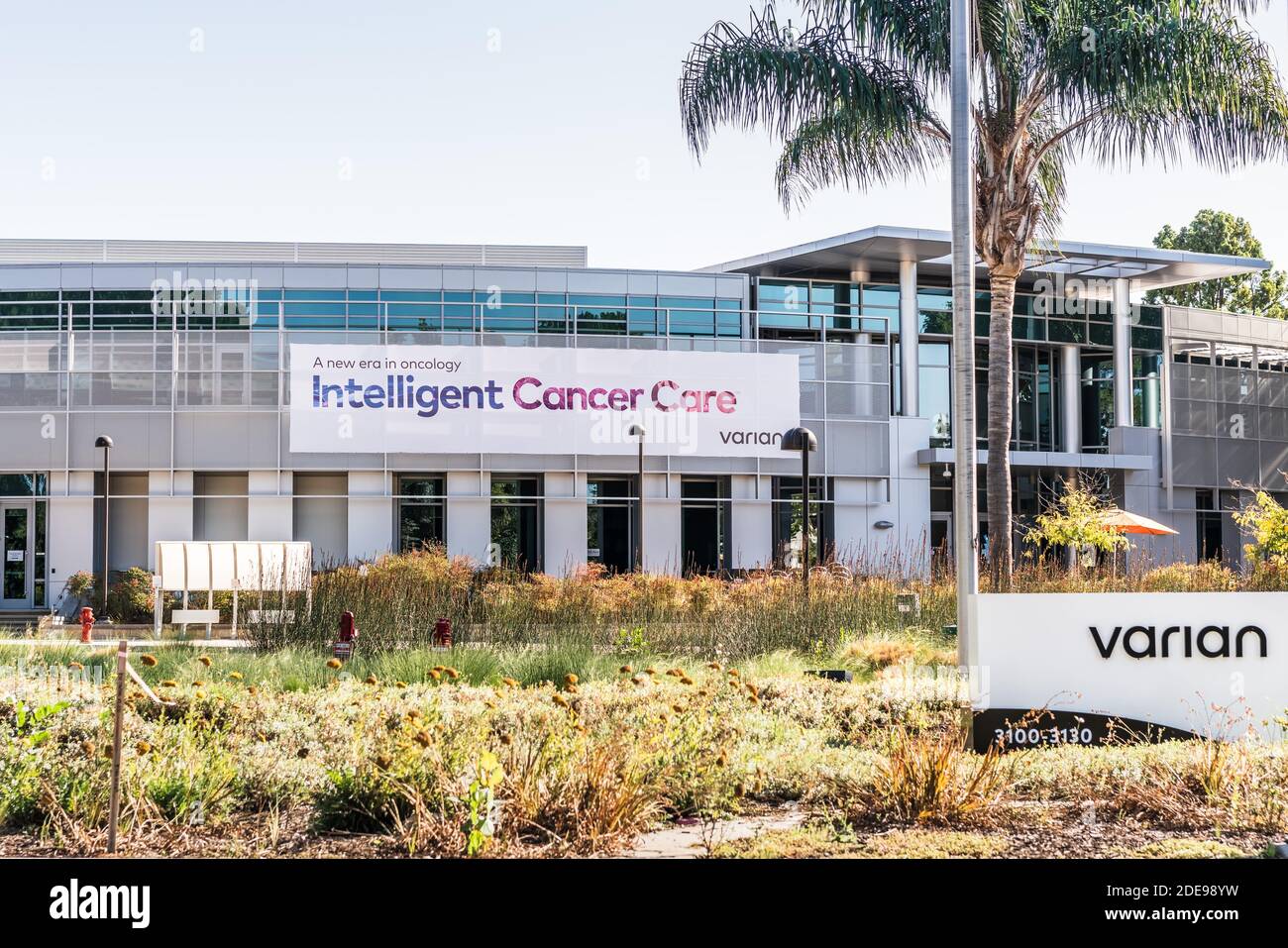 Siemens icon logo hi-res stock photography and images - Alamy