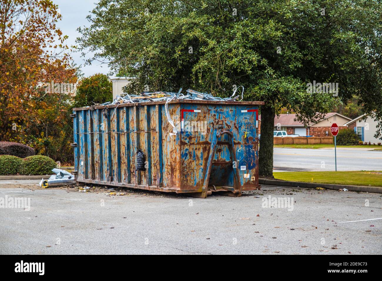 Overflow Dumpster High Resolution Stock Photography and Images - Alamy