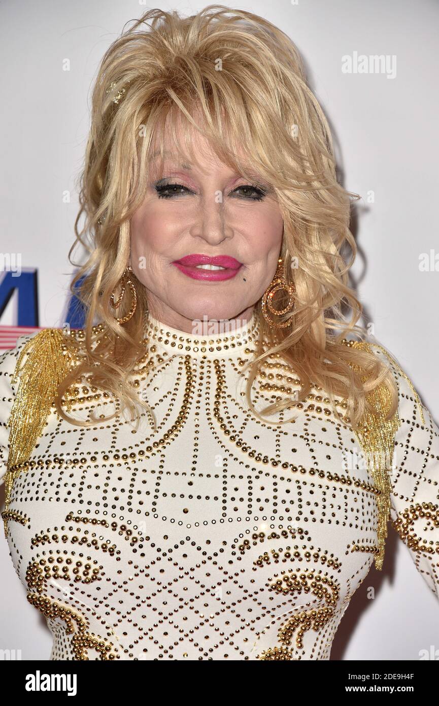Dolly Parton attends MusiCares Person of the Year honoring Dolly Parton ...