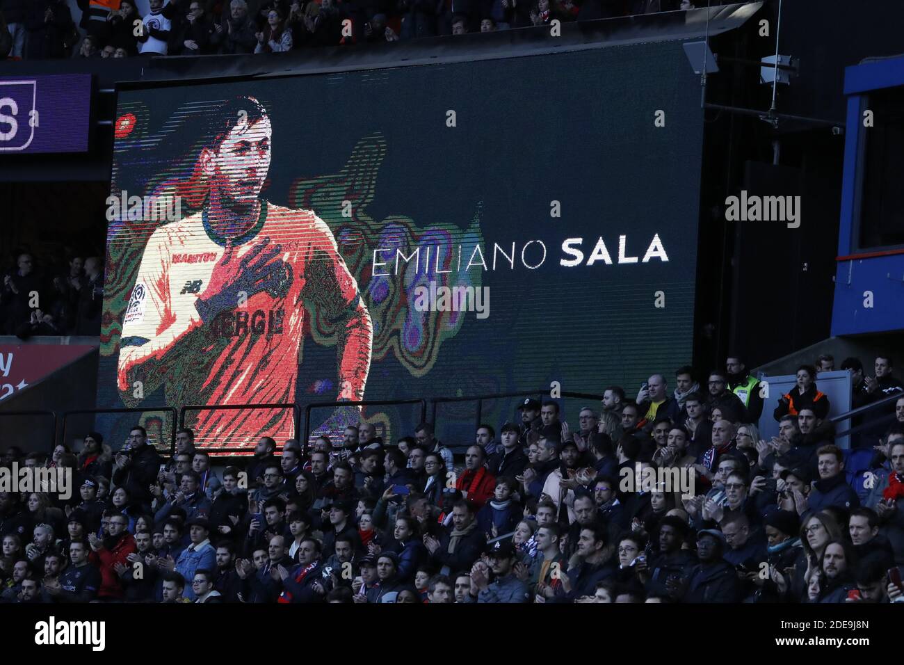 Hommage to Emiliano Sala during the French First League soccer match ...