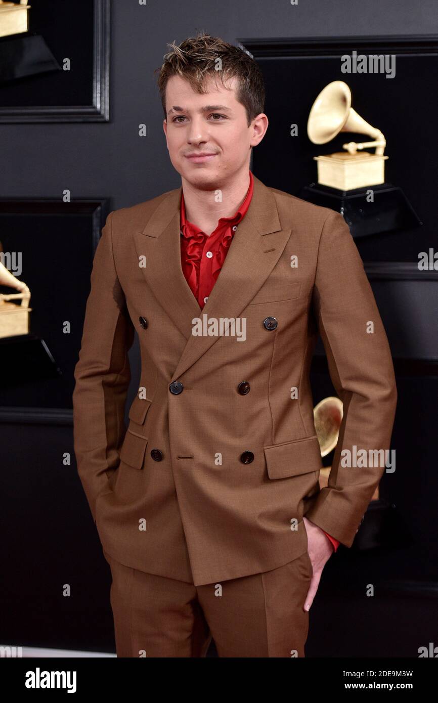 Charlie puth 2019 hi-res stock photography and images - Alamy