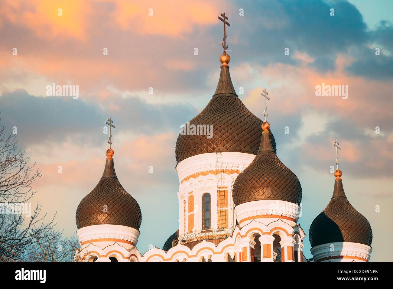 Orthodox cupola cathedral hi-res stock photography and images - Alamy