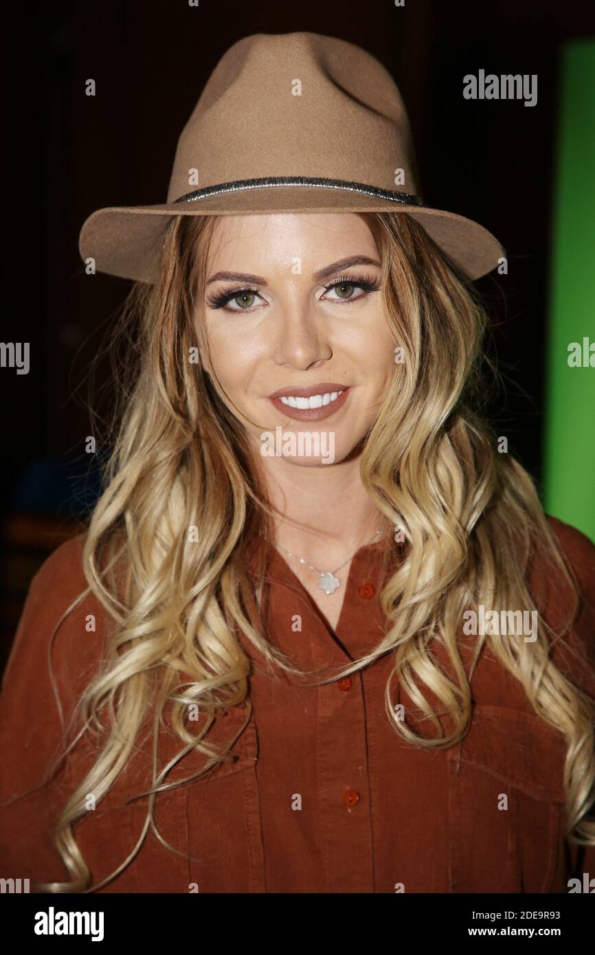 Jessica lors de lâÂ€Â™avant premiere de Les Marseillais Asian Tour au ...