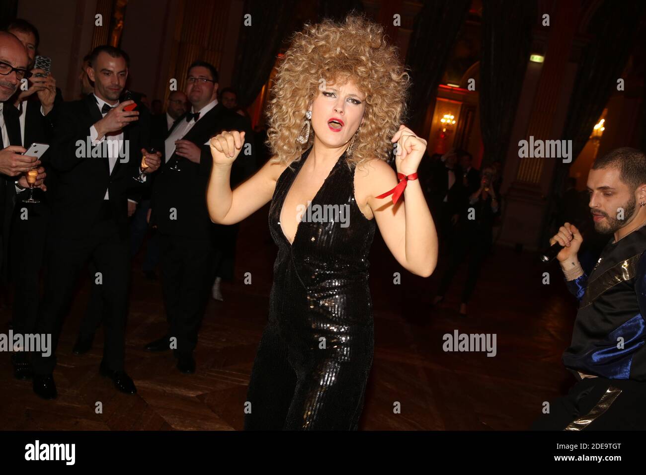 Corine lors de la soiree Paramour Le Bal de la Saint Valentin a l'Hotel ...