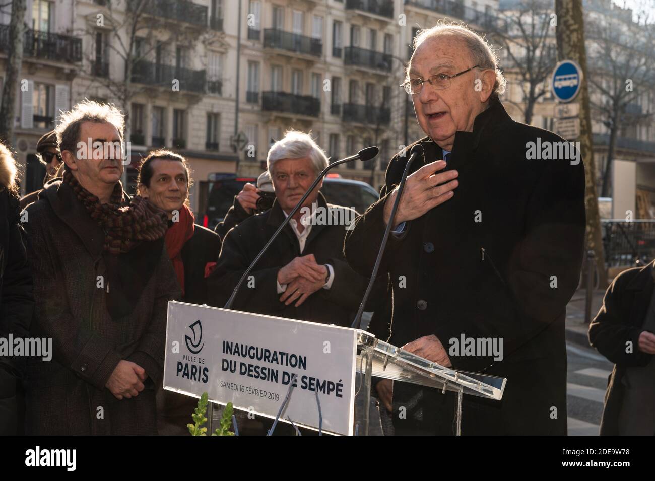 Jean jacques sempé hi-res stock photography and images - Alamy