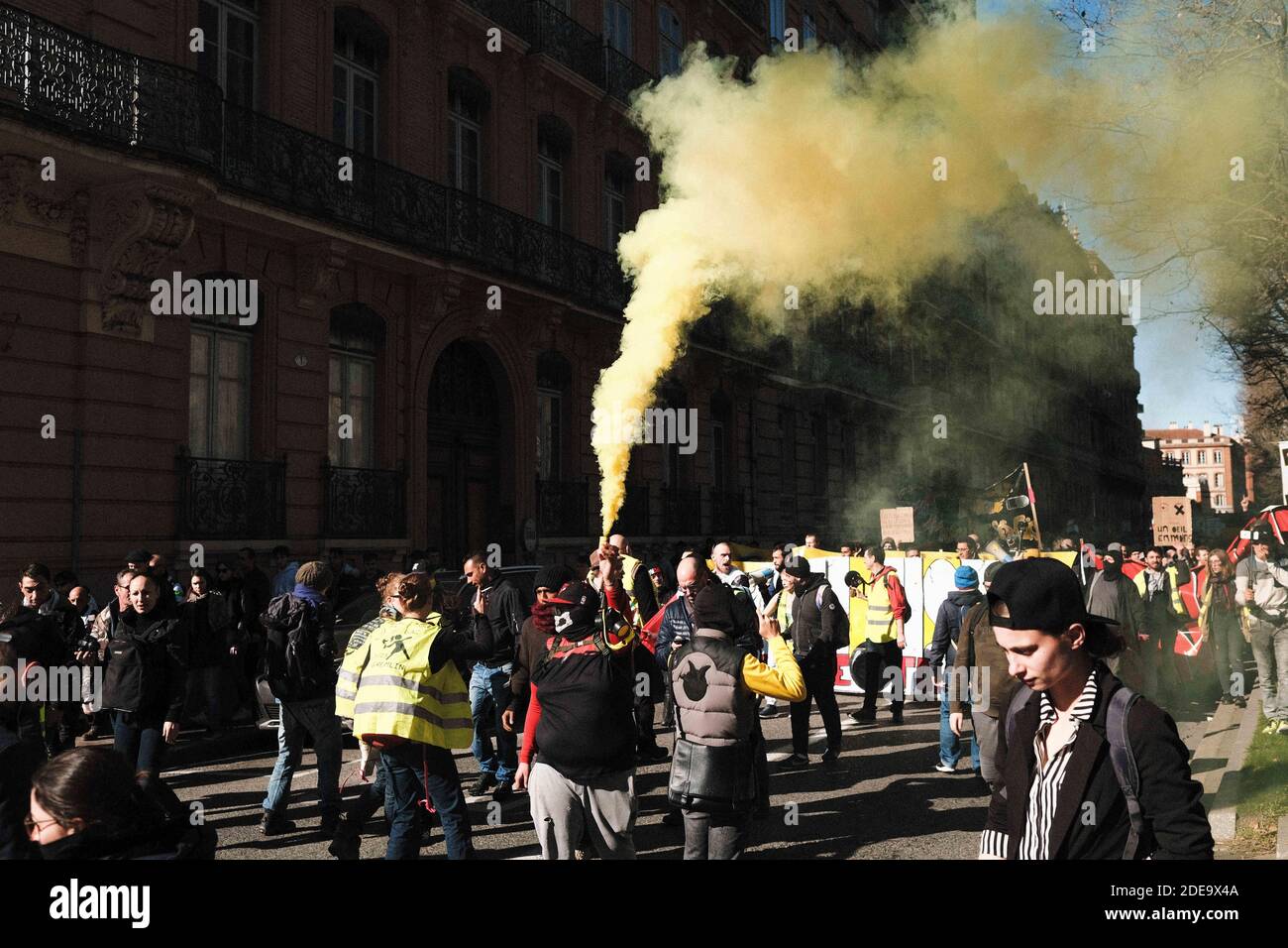 Firing tear gas smoke hi-res stock photography and images - Alamy