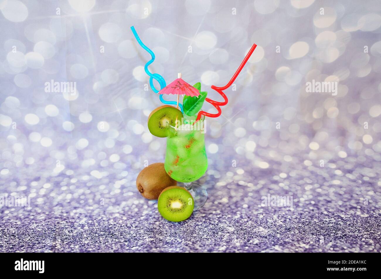 Glass nectar ice straws hi-res stock photography and images - Alamy