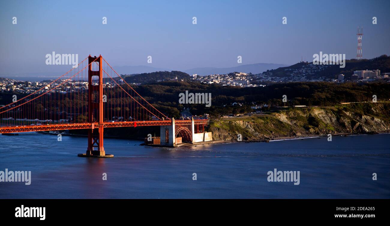 Views of the Golden Gate Bridge from Slacker Hill Stock Photo - Alamy