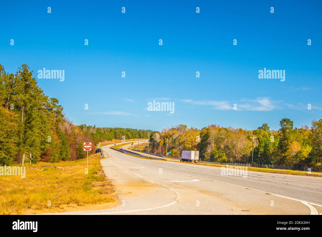 A rural road in the country in south Georgia Stock Photo - Alamy