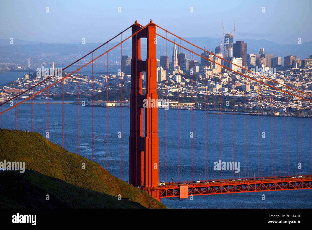 Views of the Golden Gate Bridge from Slacker Hill Stock Photo - Alamy