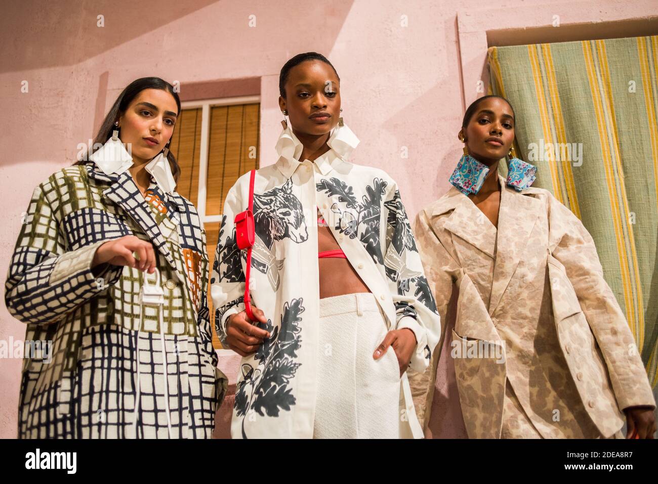 Models pose on the runway before the Jacquemus show as part of Paris ...